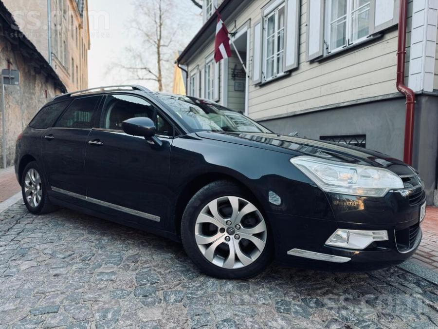Zils Citroen C5 2010 Cēsis, ar dzinēja tilpumu 2.00 L un nobraukumu 0 tūkst. km par 3650 €, foto 3 vietnē AUTOMOTO.COM.LV