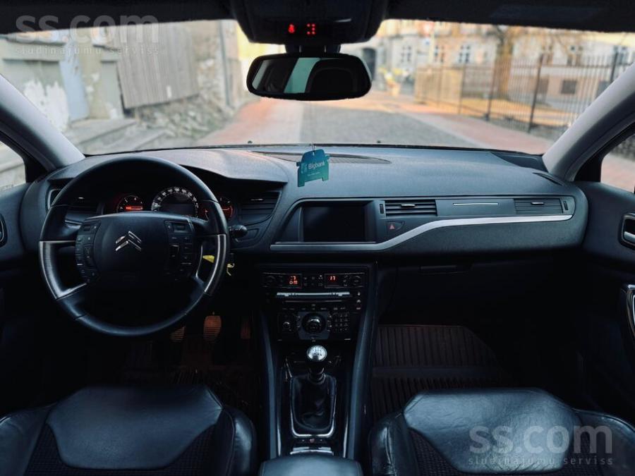 Zils Citroen C5 2010 Cēsis, ar dzinēja tilpumu 2.00 L un nobraukumu 0 tūkst. km par 3650 €, foto 16 vietnē AUTOMOTO.COM.LV