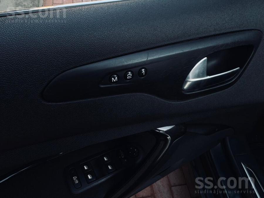 Zils Citroen C5 2010 Cēsis, ar dzinēja tilpumu 2.00 L un nobraukumu 0 tūkst. km par 3650 €, foto 19 vietnē AUTOMOTO.COM.LV