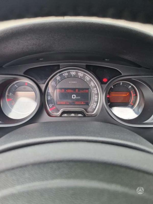 Zils Citroen C5 2010 Kauņa, ar dzinēja tilpumu 2.00 L un nobraukumu 350 tūkst. km par 1999 €, foto 6 vietnē AUTOMOTO.COM.LV