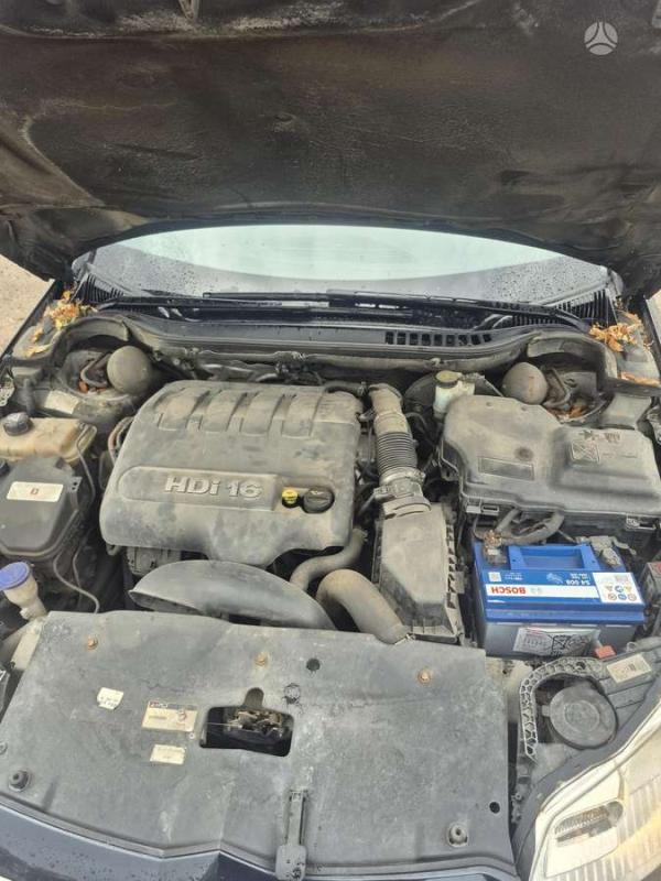 Zils Citroen C5 2010 Kauņa, ar dzinēja tilpumu 2.00 L un nobraukumu 265 tūkst. km par 1800 €, foto 5 vietnē AUTOMOTO.COM.LV