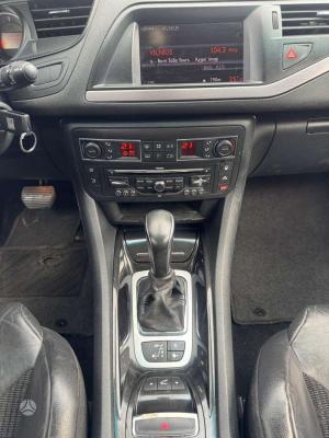 Blue Citroen C5 2010 in Vilnius, with an engine capacity of 2.99 L and mileage of 257 thousand km for 1450 €, photo 41 on AUTOMOTO.COM.LV