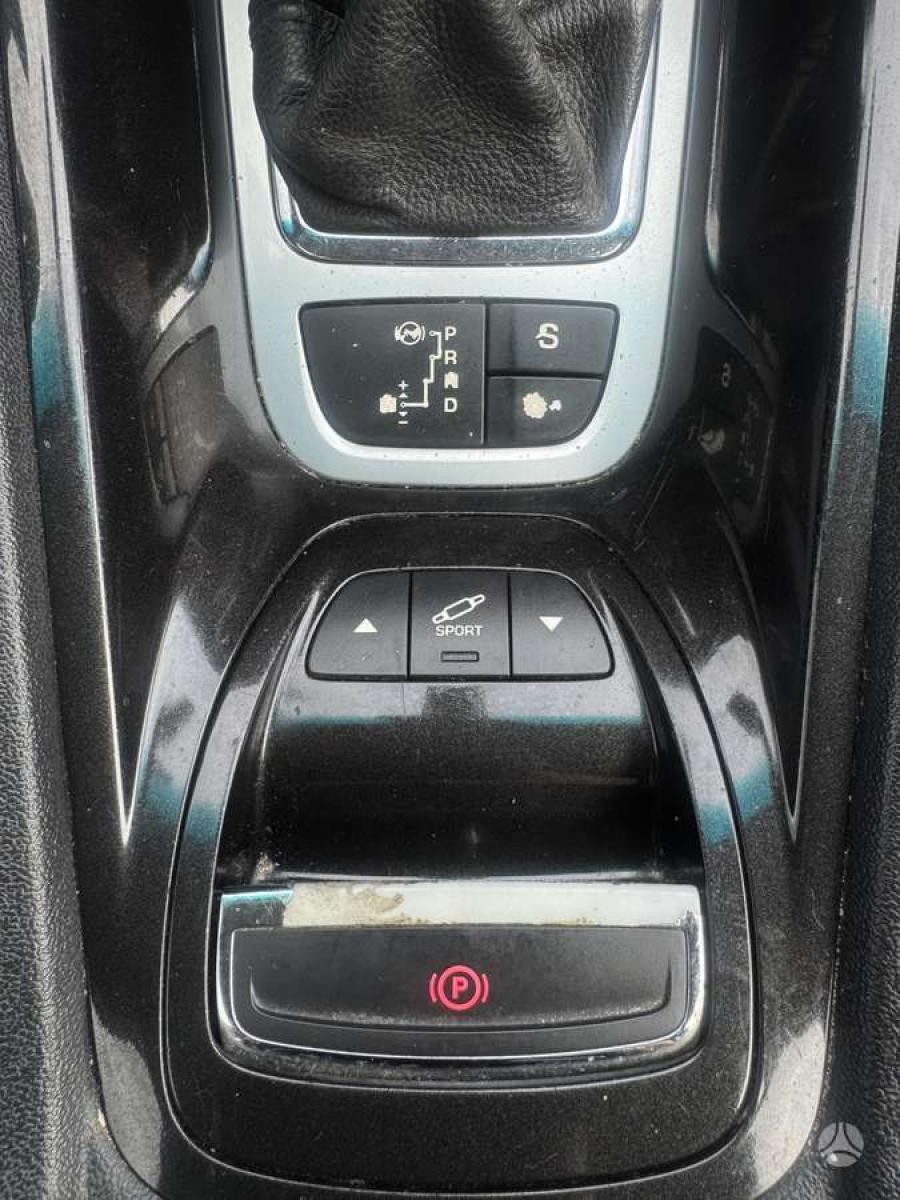 Blue Citroen C5 2010 in Vilnius, with an engine capacity of 2.99 L and mileage of 257 thousand km for 1450 €, photo 43 on AUTOMOTO.COM.LV
