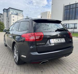 Blue Citroen C5 2010 in Vilnius, with an engine capacity of 2.99 L and mileage of 257 thousand km for 1400 €, photo 10 on AUTOMOTO.COM.LV