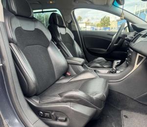 Blue Citroen C5 2010 in Vilnius, with an engine capacity of 2.99 L and mileage of 257 thousand km for 1400 €, photo 19 on AUTOMOTO.COM.LV