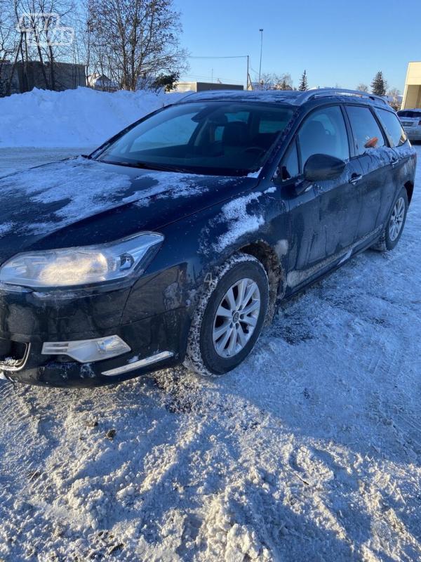 Blue Citroen C5 2011 in Jonava, with an engine capacity of 1.60 L and mileage of 220 thousand km for 2200 €, photo 3 on AUTOMOTO.COM.LV