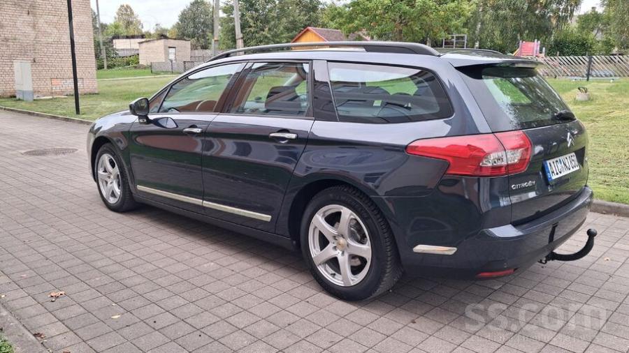 Zils Citroen C5 2011 Rēzekne, ar dzinēja tilpumu 2.00 L un nobraukumu 0 tūkst. km par 3800 €, foto 5 vietnē AUTOMOTO.COM.LV