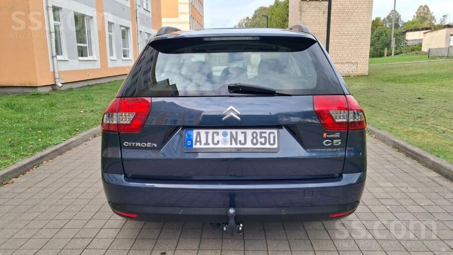 Zils Citroen C5 2011 Rēzekne, ar dzinēja tilpumu 2.00 L un nobraukumu 0 tūkst. km par 3800 €, foto 7 vietnē AUTOMOTO.COM.LV