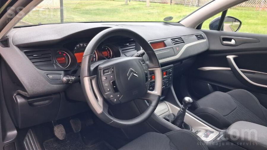 Zils Citroen C5 2011 Rēzekne, ar dzinēja tilpumu 2.00 L un nobraukumu 0 tūkst. km par 3800 €, foto 15 vietnē AUTOMOTO.COM.LV