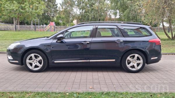 Zils Citroen C5 2011 Rēzekne, ar dzinēja tilpumu 2.00 L un nobraukumu 0 tūkst. km par 3800 €, foto 9 vietnē AUTOMOTO.COM.LV