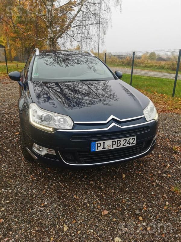 Zils Citroen C5 2011 Cēsis, ar dzinēja tilpumu 1.60 L un nobraukumu 200 tūkst. km par 3000 €, foto 4 vietnē AUTOMOTO.COM.LV