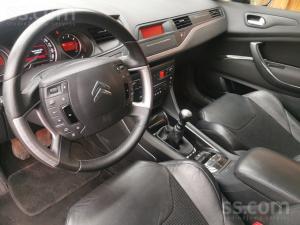 Синий Ситроен С5 2011 в Цесис, объемом двигателя 1.60 л и пробегом 200 тыс. км за 3000 €, фото 10 на AUTOMOTO.COM.LV