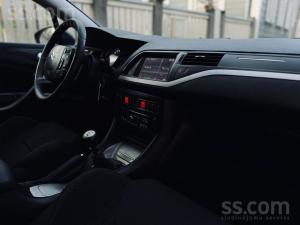 Zils Citroen C5 2012 Cēsis, ar dzinēja tilpumu 2.00 L un nobraukumu 0 tūkst. km par 800 €, foto 14 vietnē AUTOMOTO.COM.LV
