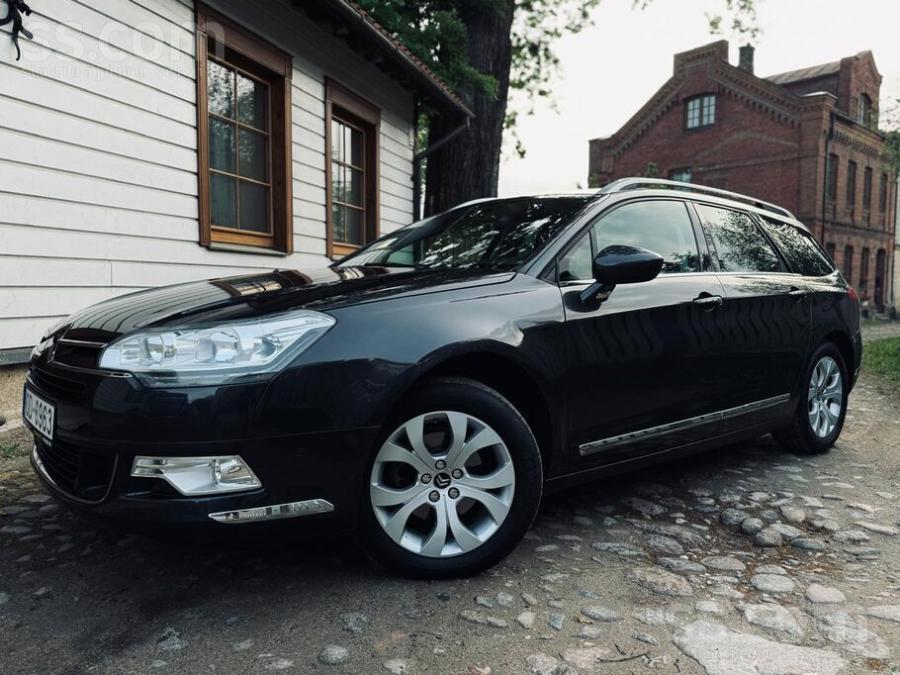 Blue Citroen C5 2012 in Cesis, with an engine capacity of 2.00 L and mileage of 0 thousand km for 4990 €, photo 4 on AUTOMOTO.COM.LV