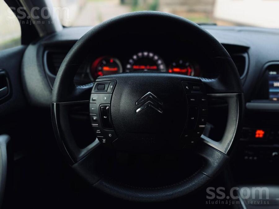 Blue Citroen C5 2012 in Cesis, with an engine capacity of 2.00 L and mileage of 0 thousand km for 4990 €, photo 23 on AUTOMOTO.COM.LV