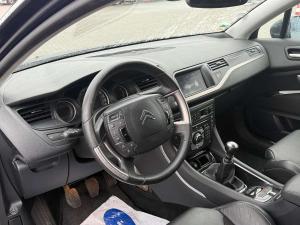 Zils Citroen C5 2012 Tauragė, ar dzinēja tilpumu 2.00 L un nobraukumu 281 tūkst. km par 4000 €, foto 16 vietnē AUTOMOTO.COM.LV