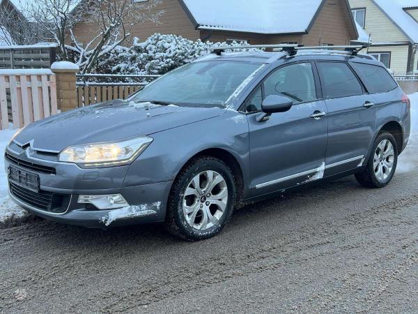 Blue Citroen C5 2012 in Panevezys, with an engine capacity of 1.60 L and mileage of 238 thousand km for 1750 €, photo 1 on AUTOMOTO.COM.LV