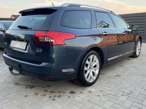 Blue Citroen C5 2012 in Klaipeda, with an engine capacity of 2.00 L and mileage of 401 thousand km for 3000 €, photo 4 on AUTOMOTO.COM.LV