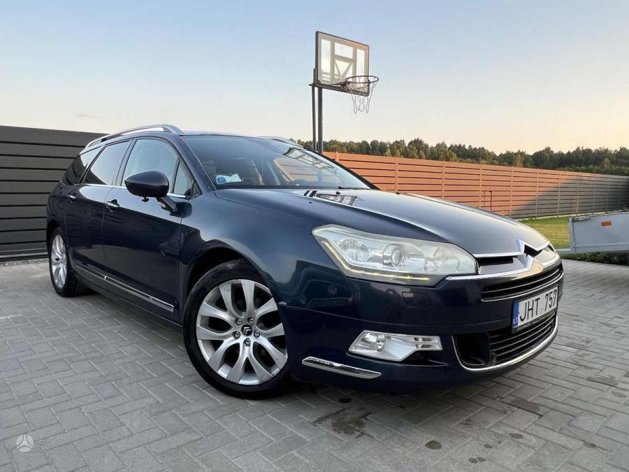 Blue Citroen C5 2012 in Klaipeda, with an engine capacity of 2.00 L and mileage of 401 thousand km for 3000 €, photo 5 on AUTOMOTO.COM.LV