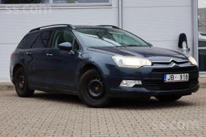 Blue Citroen C5 2012 in Riga, with an engine capacity of 1.60 L and mileage of 236 thousand km for 795 €, photo 3 on AUTOMOTO.COM.LV