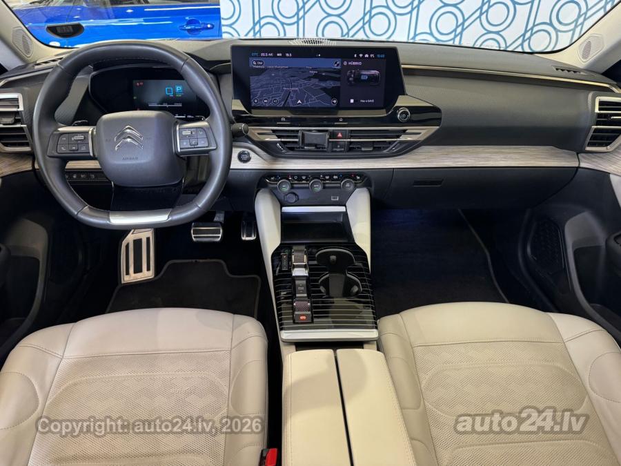 Blue Citroen C5 2024 in Tallinn, with an engine capacity of 1.60 L and mileage of 50 thousand km for 31900 €, photo 60 on AUTOMOTO.COM.LV