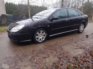 Brūns Citroen C5 2007 Viļņa, ar dzinēja tilpumu 2.20 L un nobraukumu 238 tūkst. km par 750 €, foto  vietnē AUTOMOTO.COM.LV
