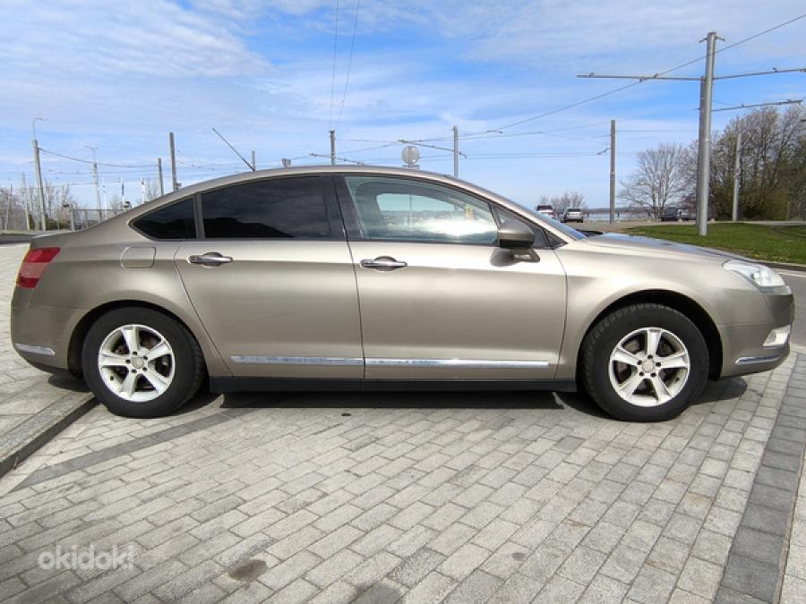 Brūns Citroen C5 2008 Tallina, ar dzinēja tilpumu 2.00 L un nobraukumu 0 tūkst. km par 2498 €, foto 3 vietnē AUTOMOTO.COM.LV