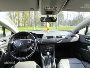 Brūns Citroen C5 2008 Tallina, ar dzinēja tilpumu 2.00 L un nobraukumu 0 tūkst. km par 2498 €, foto 10 vietnē AUTOMOTO.COM.LV