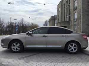Brūns Citroen C5 2008 Tallina, ar dzinēja tilpumu 2.00 L un nobraukumu 0 tūkst. km par 2498 €, foto 16 vietnē AUTOMOTO.COM.LV