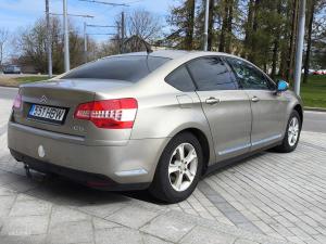 Brūns Citroen C5 2008 Tallina, ar dzinēja tilpumu 2.00 L un nobraukumu 0 tūkst. km par 2498 €, foto 18 vietnē AUTOMOTO.COM.LV