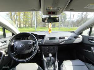 Brūns Citroen C5 2008 Tallina, ar dzinēja tilpumu 2.00 L un nobraukumu 0 tūkst. km par 2498 €, foto 22 vietnē AUTOMOTO.COM.LV