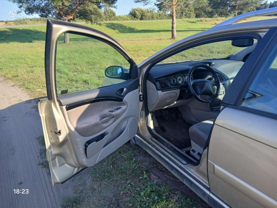 Brūns Citroen C5 2006 Kauņa, ar dzinēja tilpumu 2.18 L un nobraukumu 238 tūkst. km par 1550 €, foto 10 vietnē AUTOMOTO.COM.LV