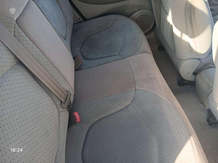 Brūns Citroen C5 2006 Kauņa, ar dzinēja tilpumu 2.18 L un nobraukumu 238 tūkst. km par 1550 €, foto 13 vietnē AUTOMOTO.COM.LV