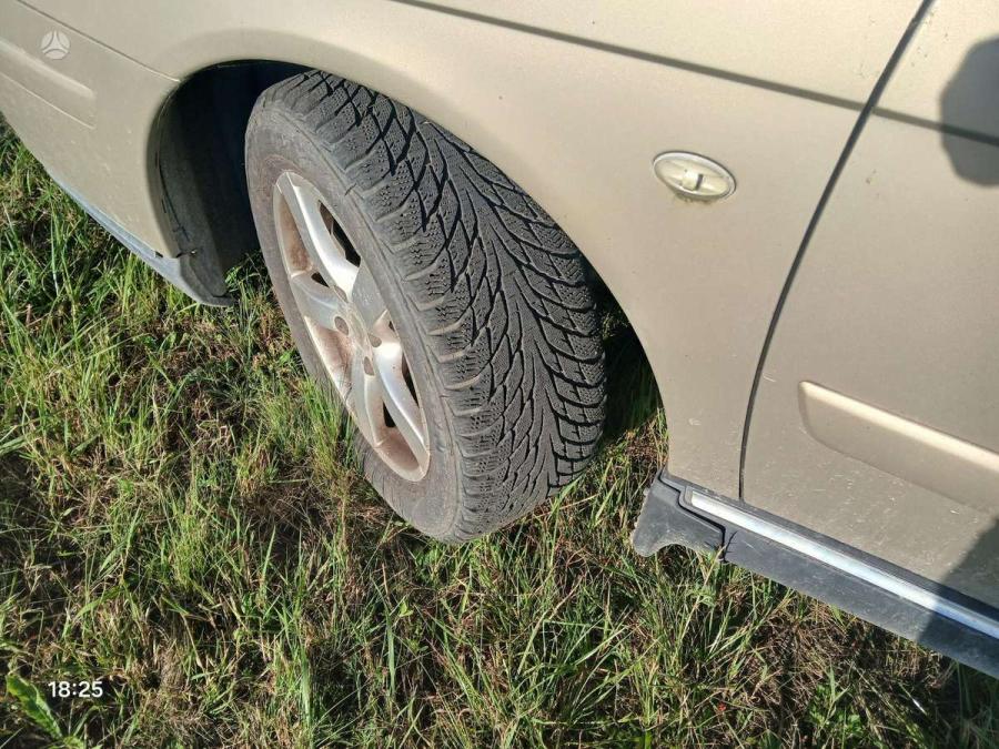 Brūns Citroen C5 2006 Kauņa, ar dzinēja tilpumu 2.18 L un nobraukumu 238 tūkst. km par 1550 €, foto 23 vietnē AUTOMOTO.COM.LV