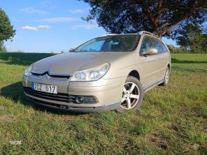 Brūns Citroen C5 2006 Kauņa, ar dzinēja tilpumu 2.18 L un nobraukumu 238 tūkst. km par 1550 €, foto 24 vietnē AUTOMOTO.COM.LV