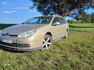 Brūns Citroen C5 2006 Kauņa, ar dzinēja tilpumu 2.18 L un nobraukumu 238 tūkst. km par 1550 €, foto 25 vietnē AUTOMOTO.COM.LV
