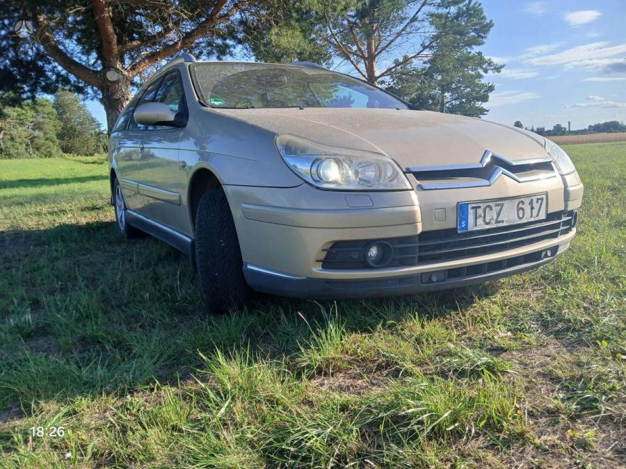 Brūns Citroen C5 2006 Kauņa, ar dzinēja tilpumu 2.18 L un nobraukumu 238 tūkst. km par 1550 €, foto 28 vietnē AUTOMOTO.COM.LV