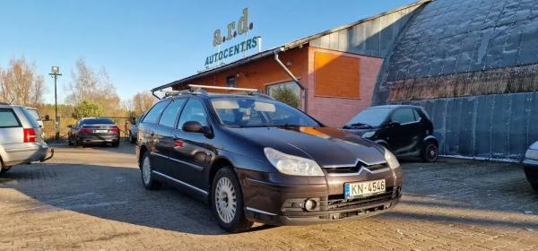 Brūns Citroen C5 2007 Valmiera, ar dzinēja tilpumu 2.00 L un nobraukumu 330 tūkst. km par 1650 €, foto 1 vietnē AUTOMOTO.COM.LV