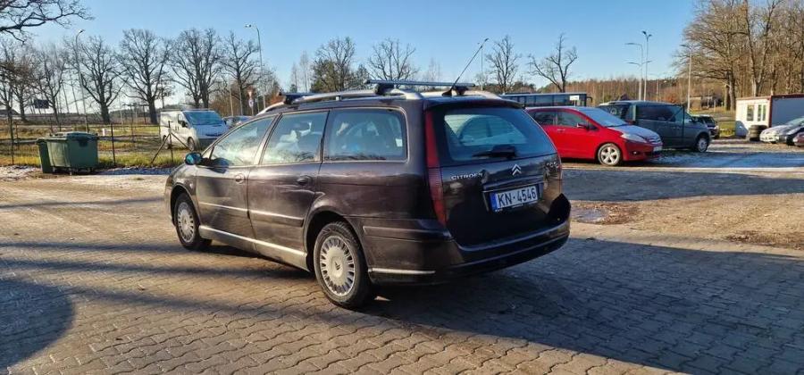 Brown Citroen C5 2007 in Valmiera, with an engine capacity of 2.00 L and mileage of 330 thousand km for 1650 €, photo 5 on AUTOMOTO.COM.LV