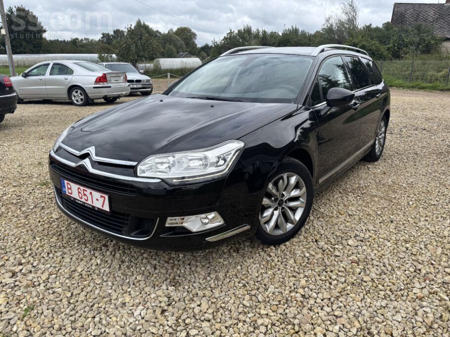 Brown Citroen C5 2013 in Rezekne, with an engine capacity of 1.60 L and mileage of 220 thousand km for 3500 €, photo 1 on AUTOMOTO.COM.LV