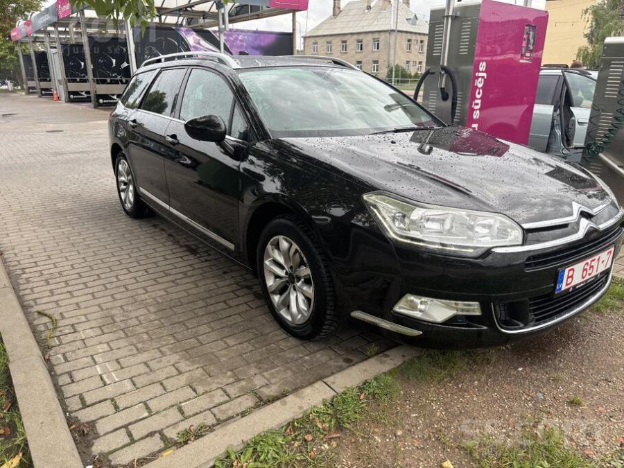 Brown Citroen C5 2013 in Rezekne, with an engine capacity of 1.60 L and mileage of 220 thousand km for 3500 €, photo 5 on AUTOMOTO.COM.LV