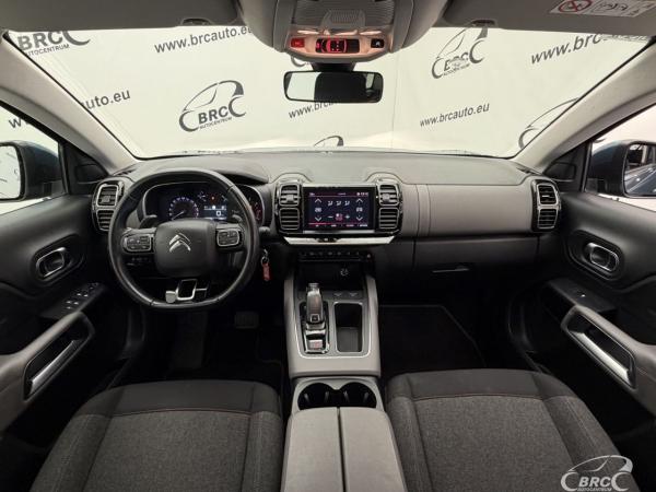 Citroen C5 2020 in Vilnius, with an engine capacity of 1.20 L and mileage of 118 thousand km for 13500 €, photo 3 on AUTOMOTO.COM.LV