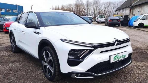 Citroen C5 2022 in Klaipeda, with an engine capacity of 1.60 L and mileage of 145 thousand km for 20558 €, photo 5 on AUTOMOTO.COM.LV