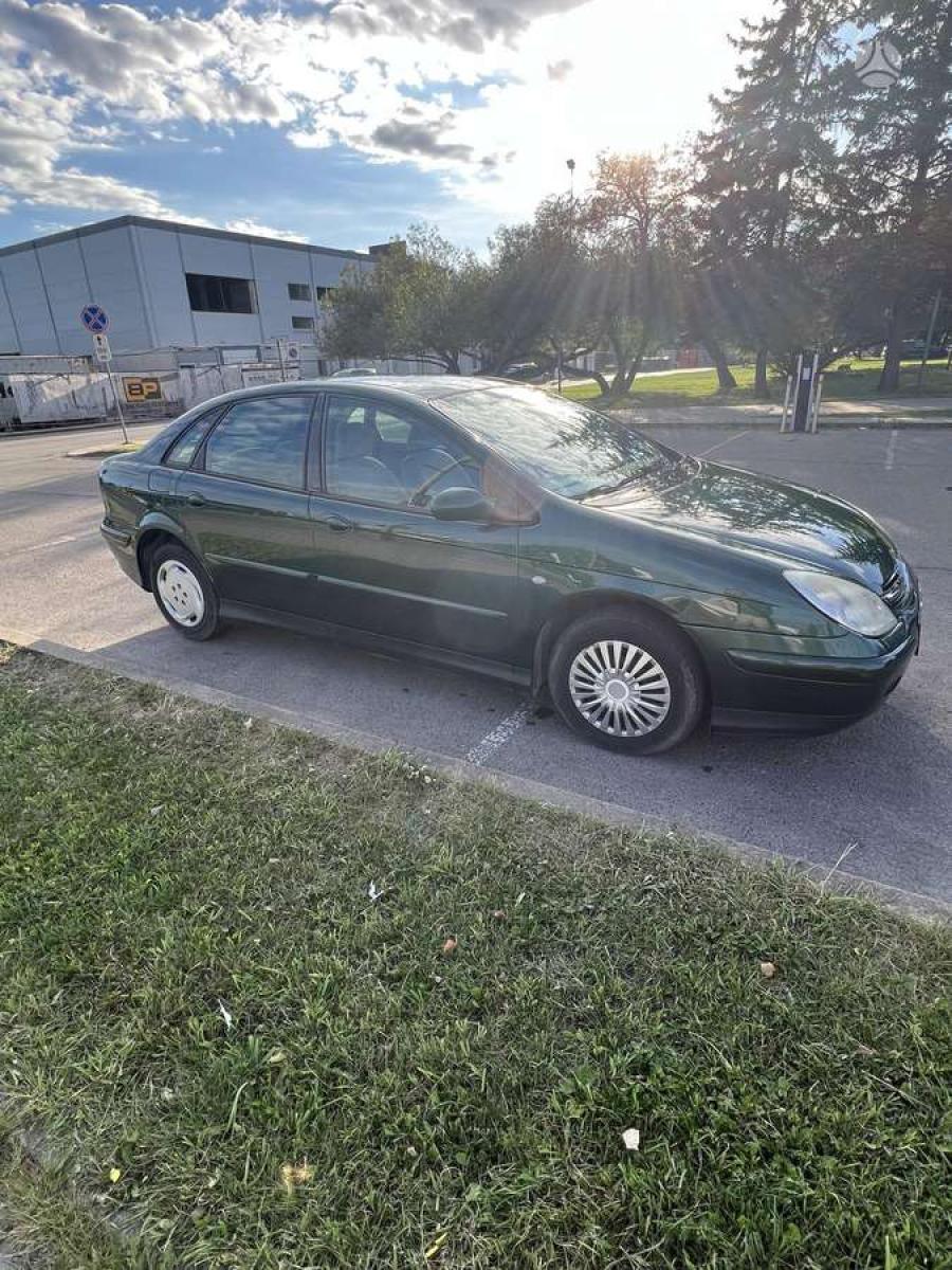 Zaļš Citroen C5 2003 Kauņa, ar dzinēja tilpumu 2.00 L un nobraukumu 273 tūkst. km par 1000 €, foto 7 vietnē AUTOMOTO.COM.LV