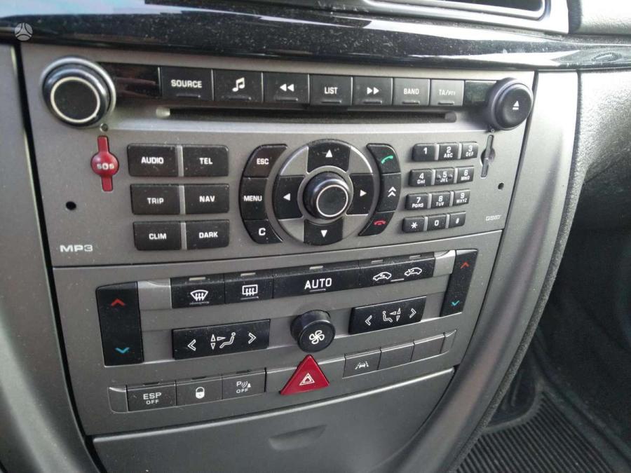 Zaļš Citroen C5 2006 Kauņa, ar dzinēja tilpumu 2.18 L un nobraukumu 440 tūkst. km par 500 €, foto 16 vietnē AUTOMOTO.COM.LV
