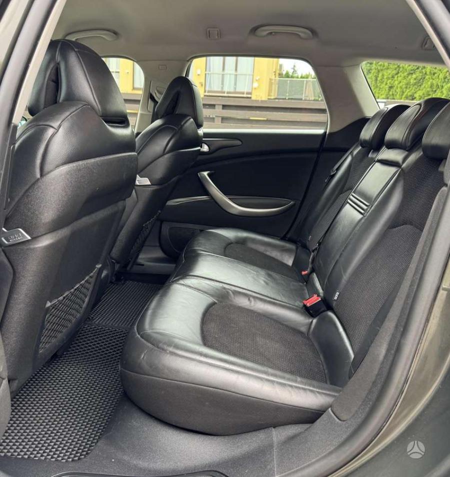 Зеленый Ситроен С5 2008 в Вильнюс, объемом двигателя 2.00 л и пробегом 351 тыс. км за 2400 €, фото 19 на AUTOMOTO.COM.LV