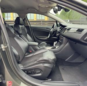 Green Citroen C5 2008 in Vilnius, with an engine capacity of 2.00 L and mileage of 351 thousand km for 2350 €, photo 18 on AUTOMOTO.COM.LV