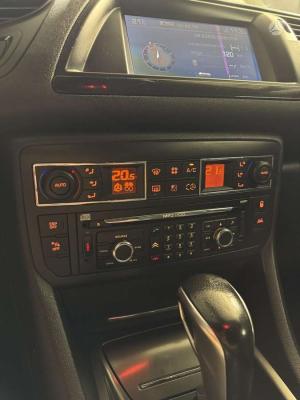Green Citroen C5 2008 in Vilnius, with an engine capacity of 2.00 L and mileage of 351 thousand km for 2350 €, photo 23 on AUTOMOTO.COM.LV