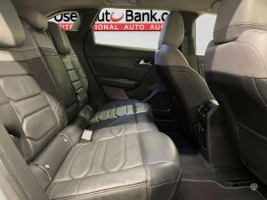 Grey Citroen C5 2022 in Marijampole, with an engine capacity of 1.20 L and mileage of 93 thousand km for 17424 €, photo 16 on AUTOMOTO.COM.LV