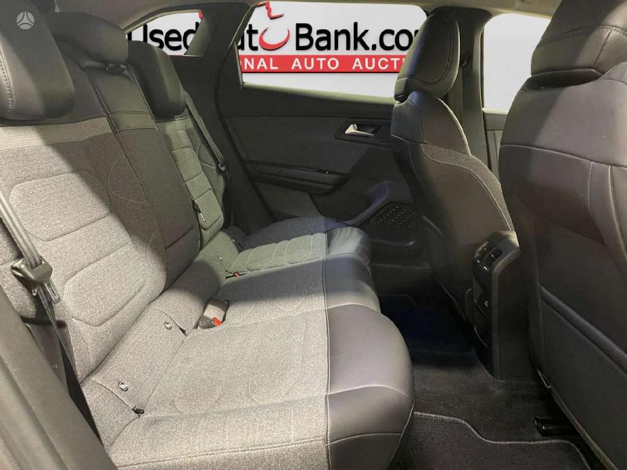 Pelēks Citroen C5 2022 Marijampole, ar dzinēja tilpumu 1.20 L un nobraukumu 23 tūkst. km par 17666 €, foto 15 vietnē AUTOMOTO.COM.LV
